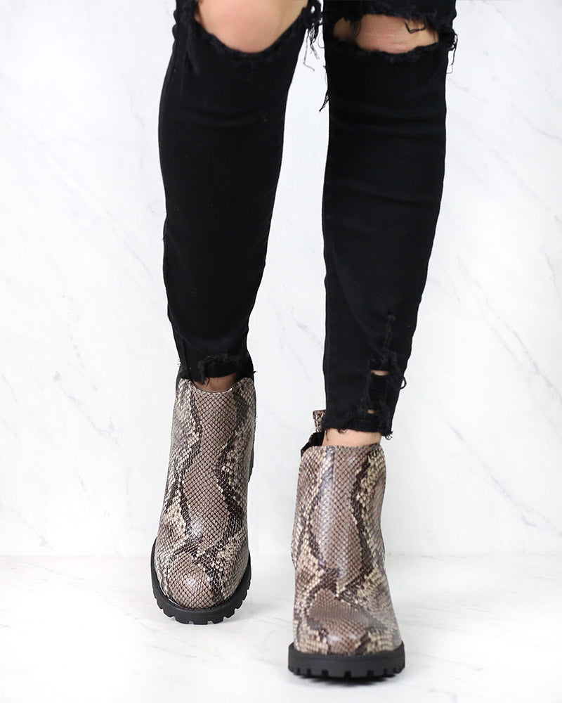 Dirty Laundry - Lisbon Platform Leather Bootie - More Colors – Shop Hearts