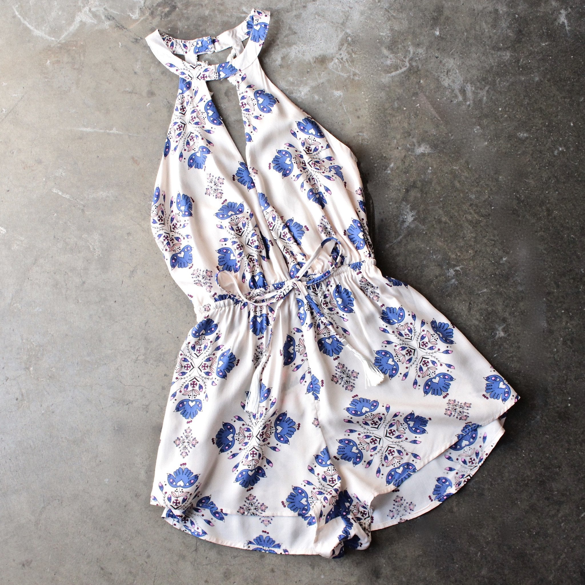Printed Open Back Halter Romper With Tassels Detailing – Shop Hearts