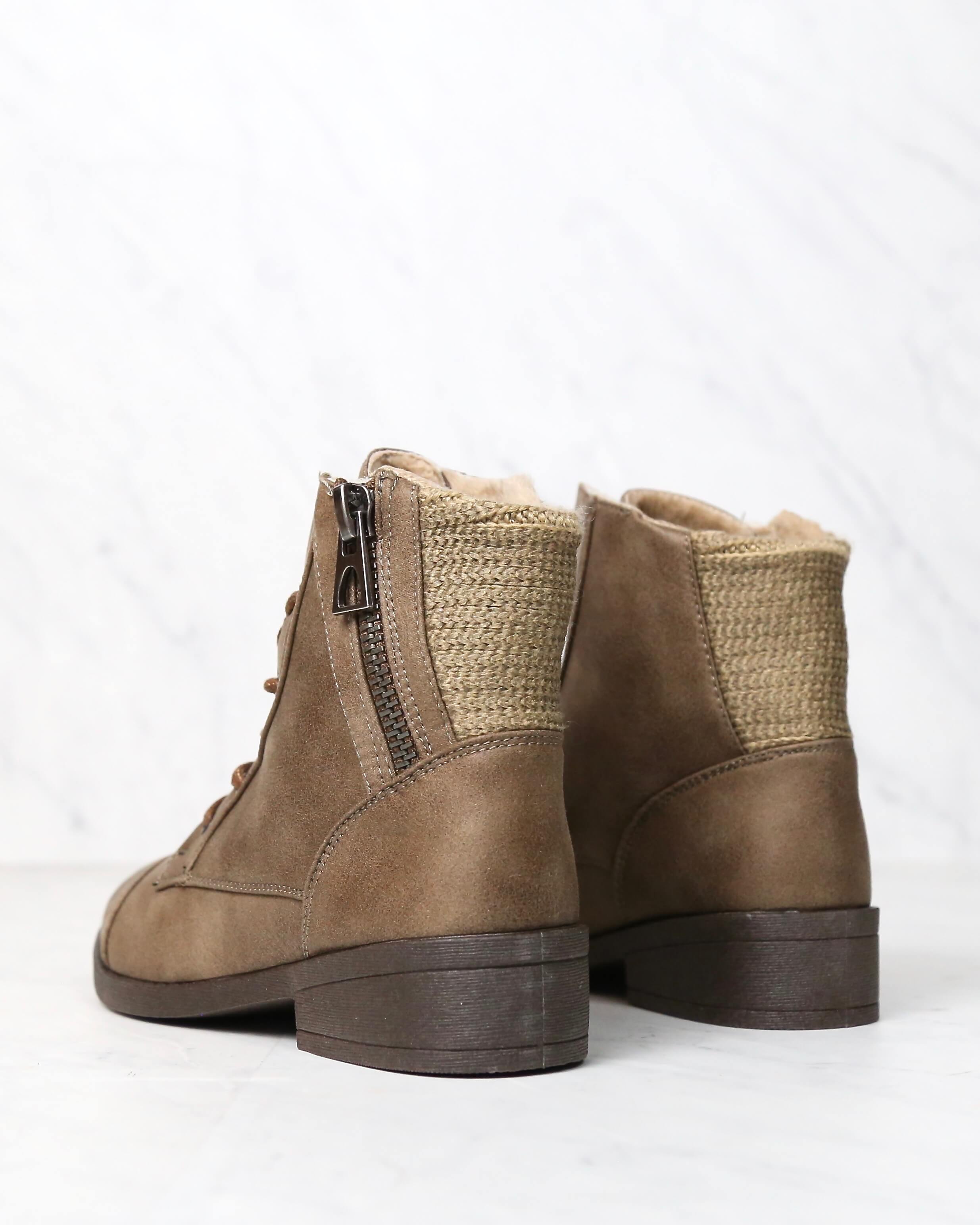 Ankle Sweater Cuff Bootie With Side Zipper Taupe Qupid Plateau-121B ...