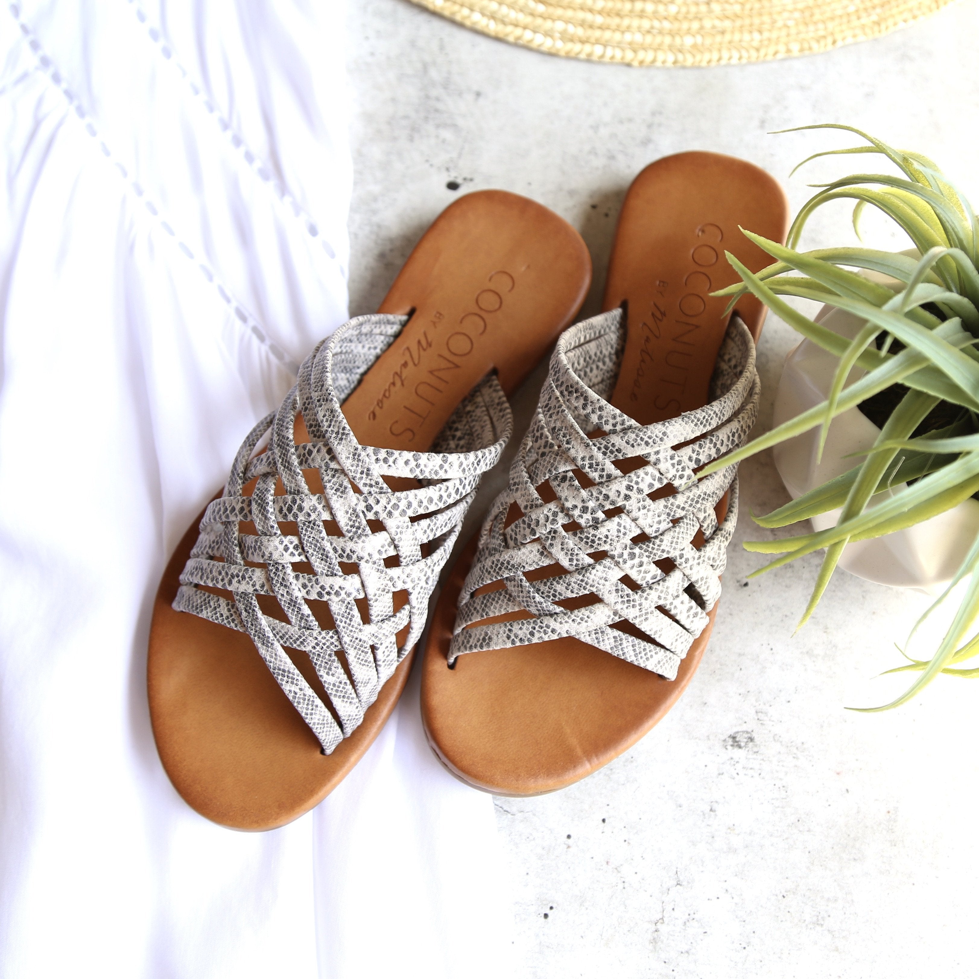 coconuts by matisse - zelda woven slide sandal - grey – Shop Hearts